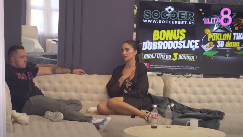 DOVOLJNO SAM LAGALA SEBE: Anđela sasula Gastozu sve 😯 | Red Portal