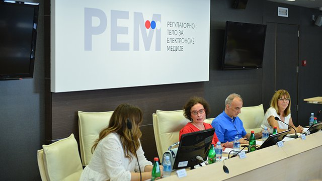 Savet REM izrazio protest zbog ograničavanja TV Pink u Crnoj Gori 📺 ...