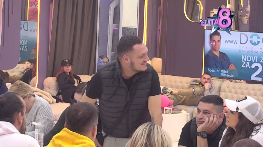 Gastoz se otreznio i promenio ploču 😅 Sad mu je Anđela najlepša 😁👀 | Red Portal