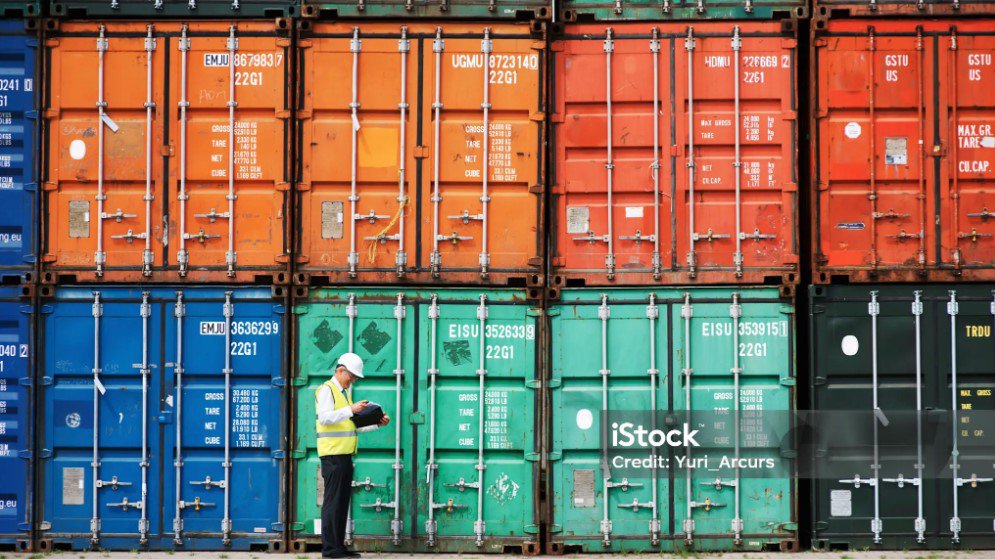 PALO HAPŠENJE 😎 Carinik TREBAO da PROPUSTI čak 500 kg KOKAINA iz ...