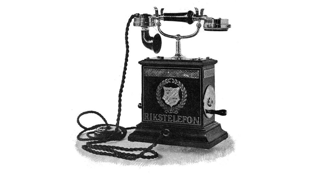 Prvi telefon u Srbiji: Kako je ŽICA POBEDILA KONJIČKE KURIRE | Red Portal Prvi telefon u Srbiji: Kako je ŽICA POBEDILA KONJIČKE KURIRE | Red Portal