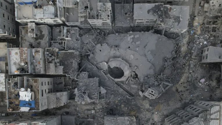 Objavljen UZNEMIRUJUĆI SNIMAK bacanja bombe u bunker pun mladih Izraelaca! 😭 | Red Portal