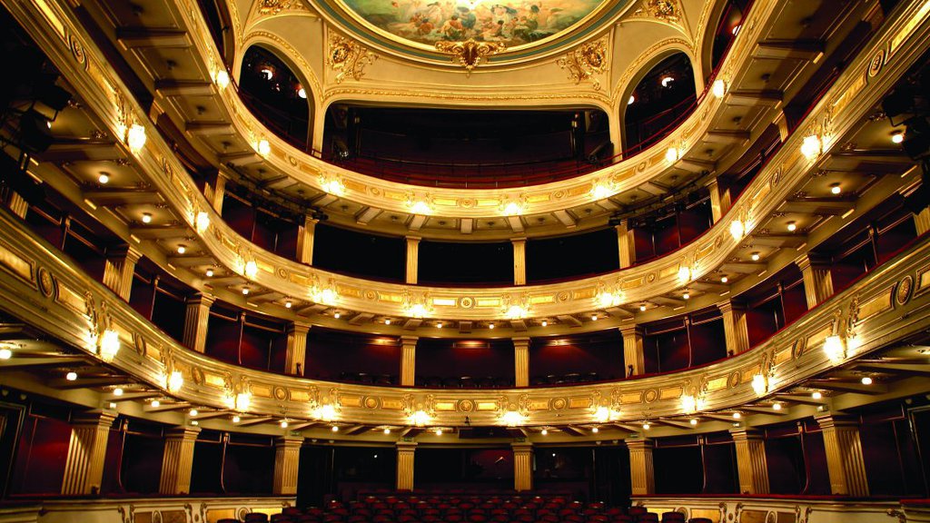 NARODNO POZORIŠTE: Premijera komedije ILUZIJE 🎭 | Red Portal