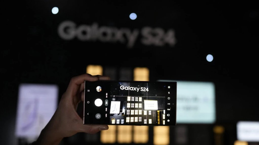 SAMSUNG: Novi telefon Galaxy S24 KORISTI AI TEHNOLOGIJU 📱 | Red Portal