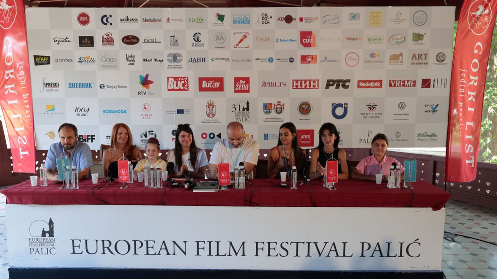 Sedmi dan Palić Film Festivala 👆 Emilija Gašić rediteljka: Sve je POČELO od KASETA koje smo ...