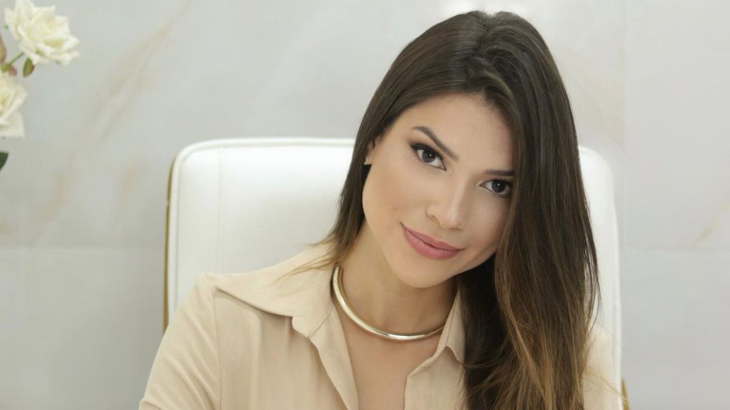 Bivša Miss Brazila preminula nakon rutinske operacije krajnika | Red Portal Bivša Miss Brazila preminula nakon rutinske operacije krajnika | Red Portal